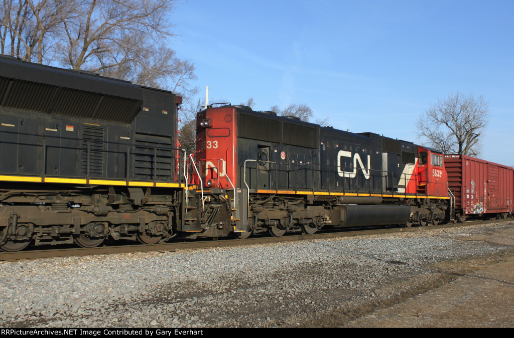 CN 5633